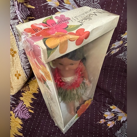 Vintage | Toys | Vintage 972 Malia Hawaiian Doll Anekona Hawaii Wahine ...